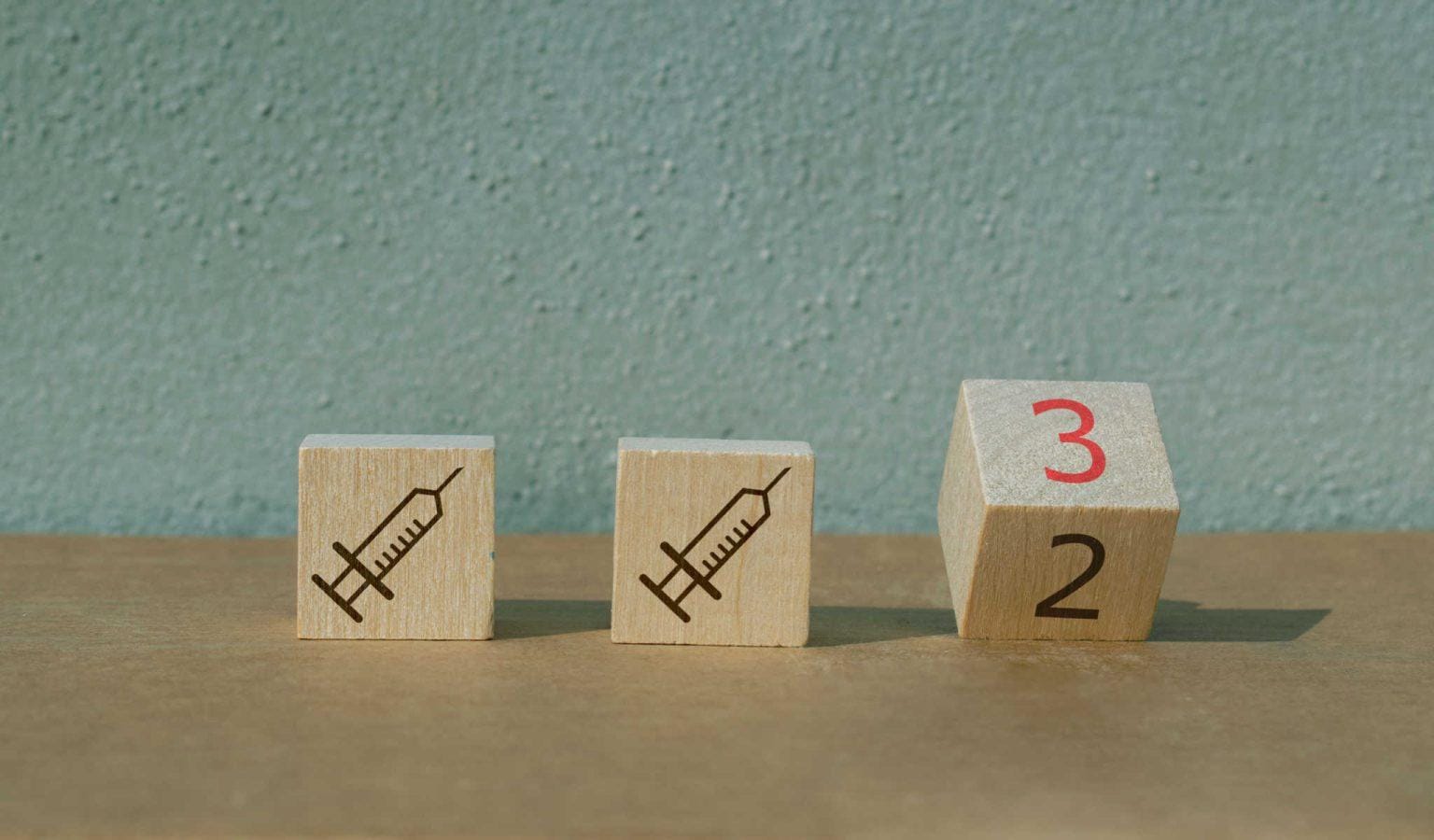 Downplaying the Adverse Effects of Boosters ⋆ Brownstone Institute Eyal ...